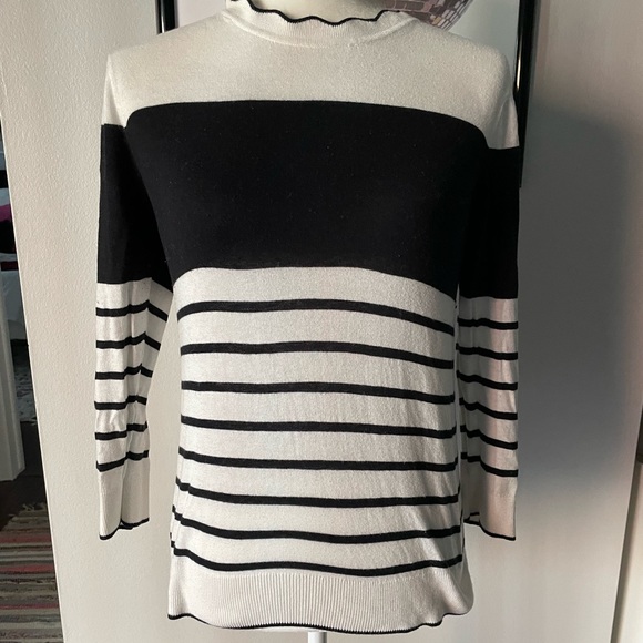 Halogen | Sweaters | Black And White Striped Lightweight Sweater | Poshmark